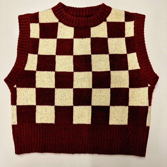 Forever 21 | Sweaters | Nwt Cropped Checkered Sweater Vest | Poshmark